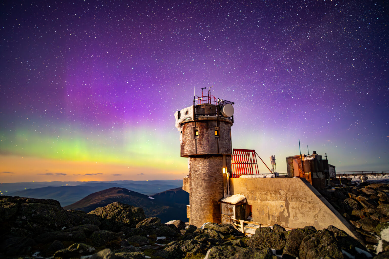 Saying Goodbye to the Summit - Mount Washington Observatory